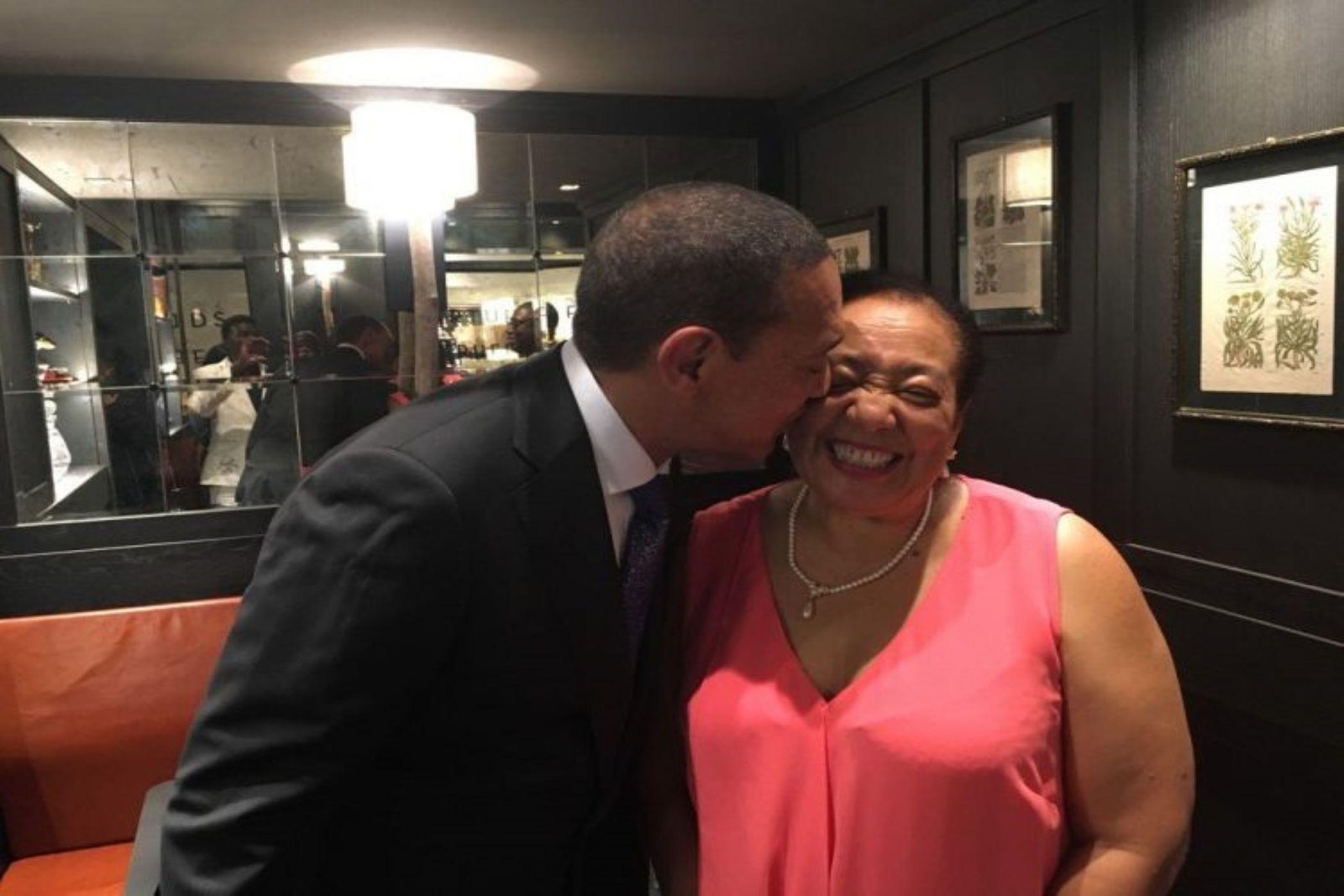 Senator Murray-Bruce Loses Wife To Cancer – TheInterview Nigeria